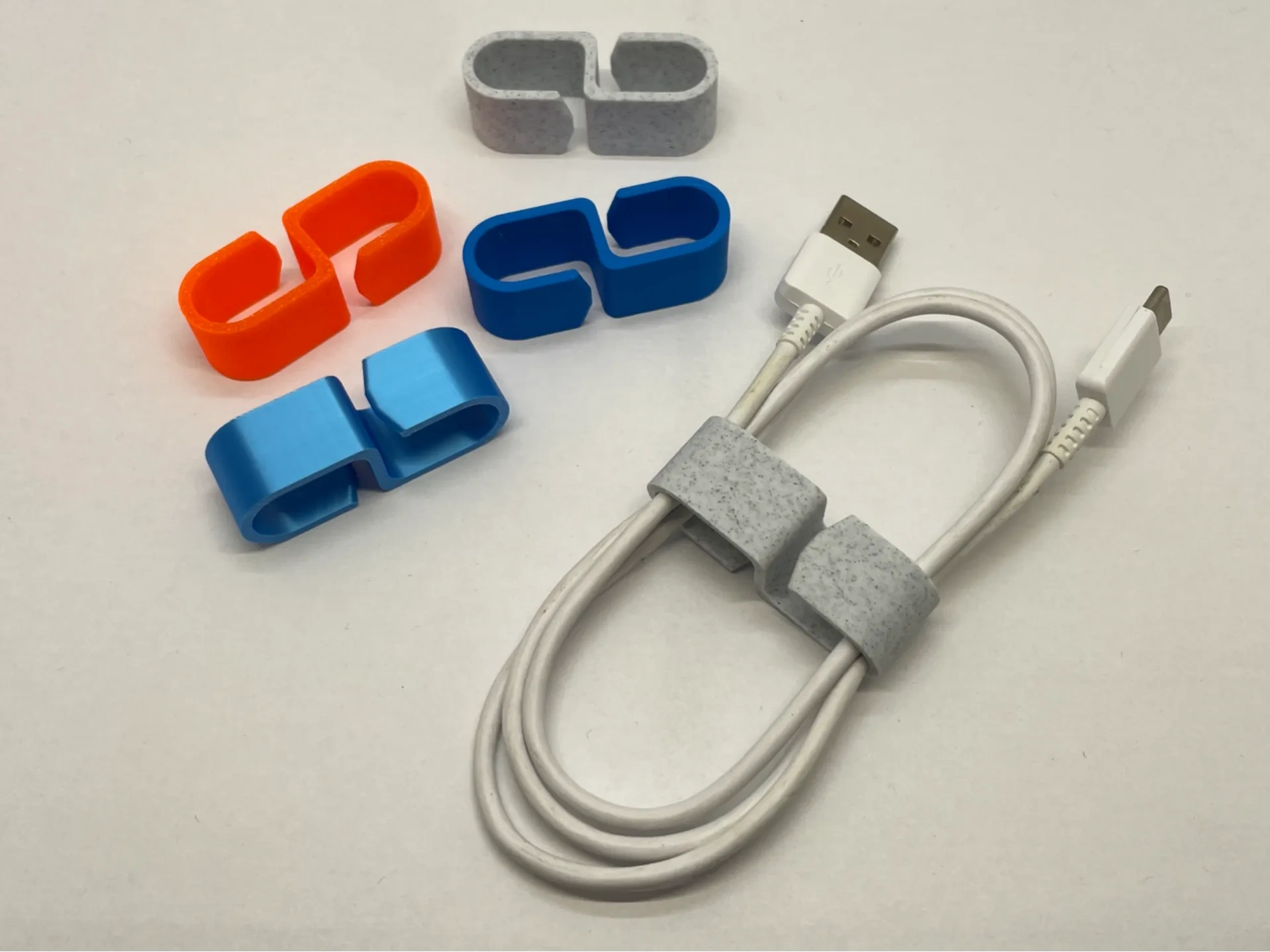 线缆整理器 来自 ZapLab - MakerWorld