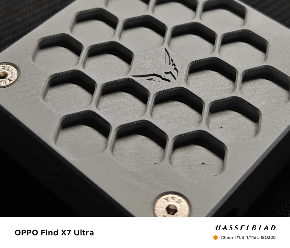 适用于瓦尔基里V240/V360一体式水冷的Modultra Lobo蜂巢泵盖风格磁吸冷头装饰盖 来自 XuaEp1 MakerWorld ...