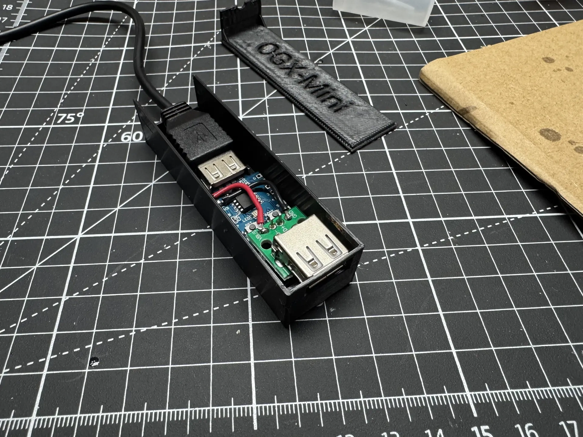 OGX-Mini 原版Xbox USB控制器适配器保护壳 来自 Matt Shirley - MakerWorld