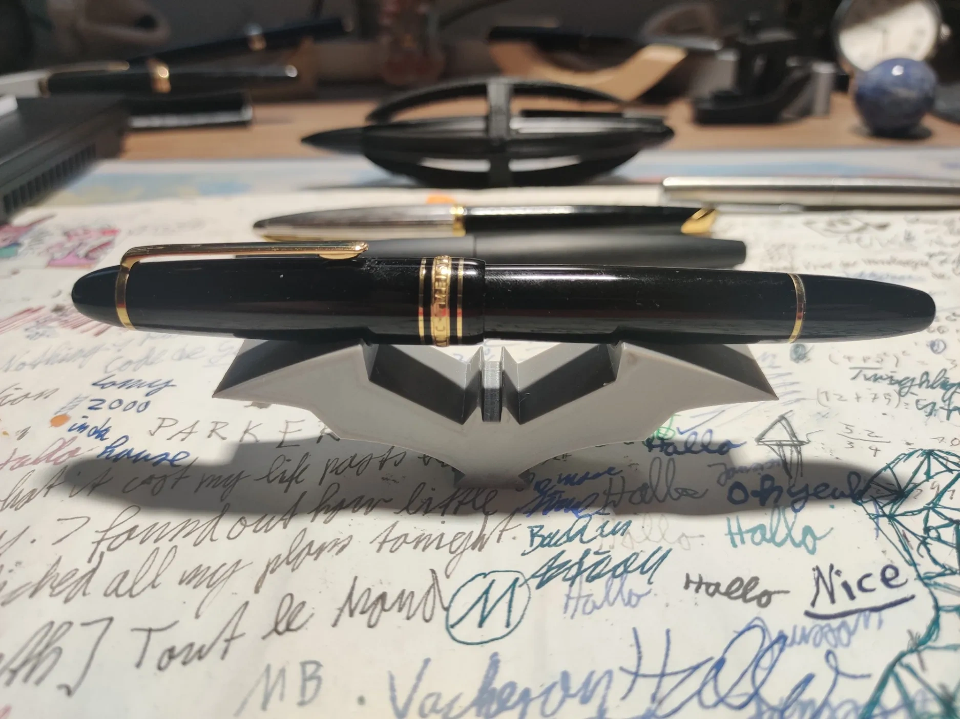 蝙蝠侠笔筒 来自 Bene - MakerWorld