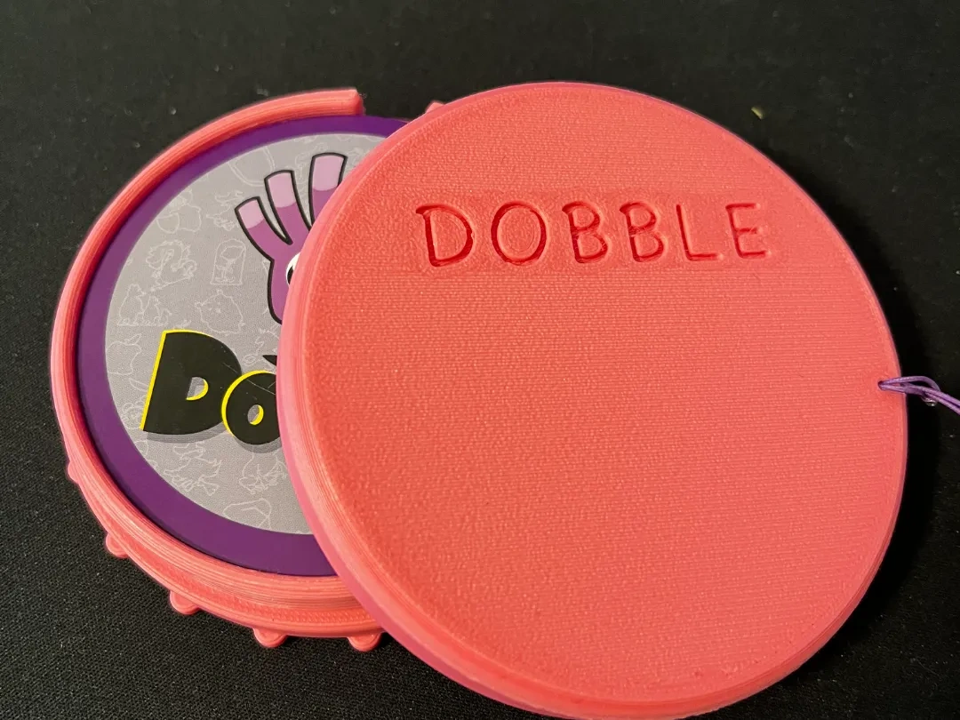 带螺旋盖的Dobble卡盒 来自 chmod_700 - MakerWorld