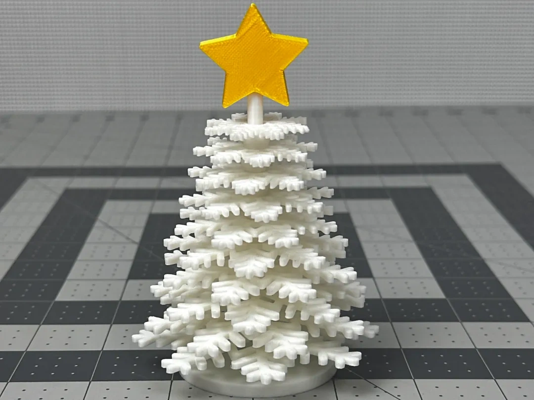 旋转雪花圣诞树 来自 create3d.co - MakerWorld