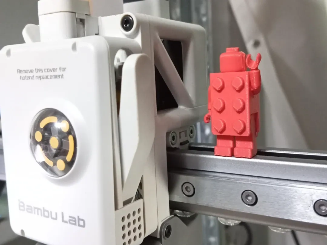 2x4积木小人仔 来自 Patrick Prints - MakerWorld