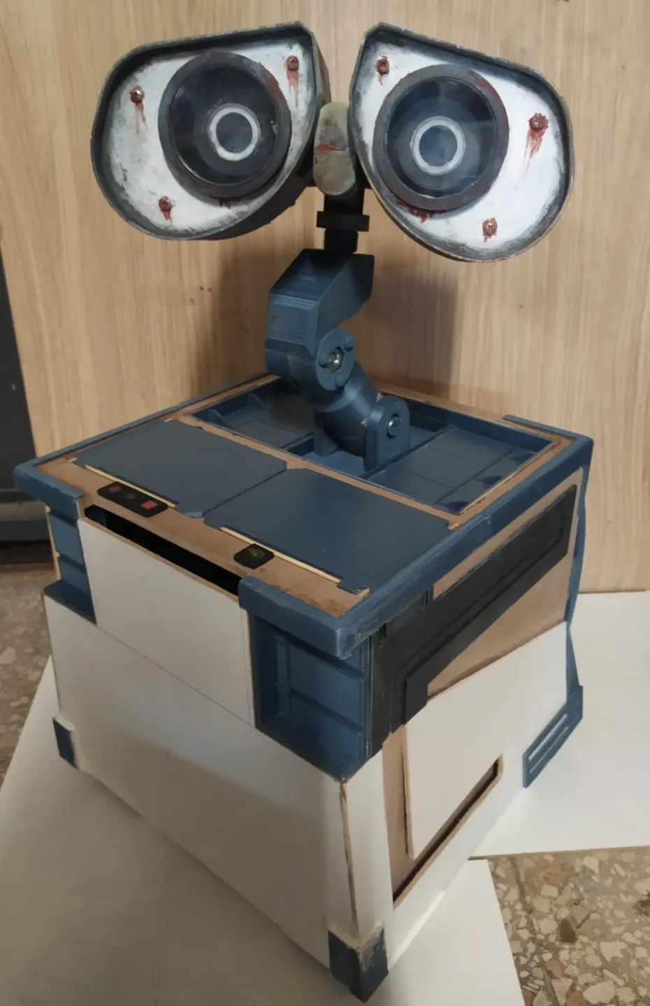 瓦力机器人项目（机身）制作中… 来自 Dom_73 - MakerWorld