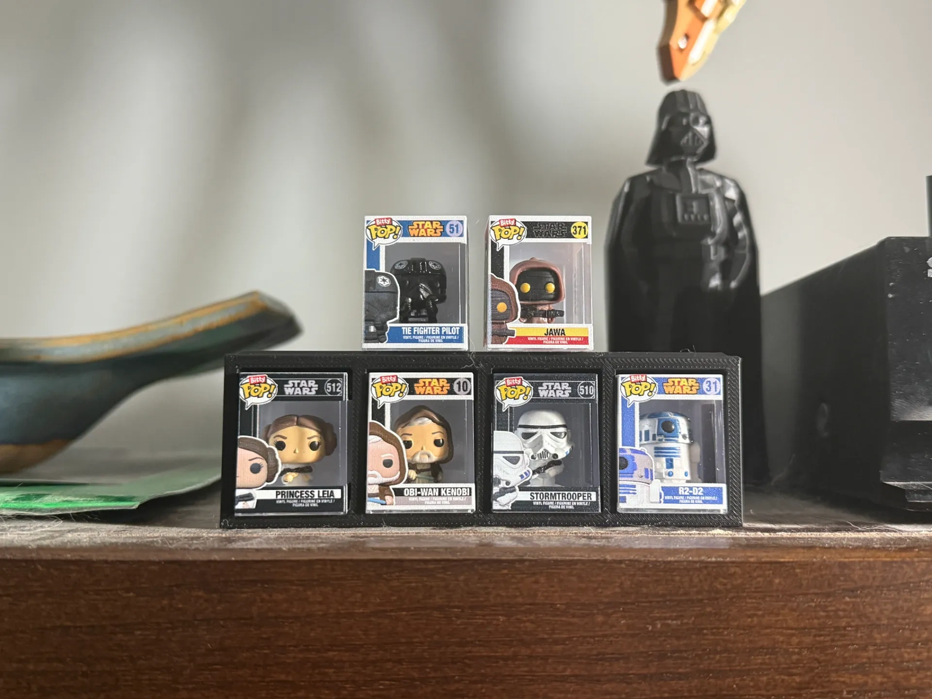 可堆叠的迷你Funko Pop展示架 - 迷你Funko Pop 来自 F.E. Designs - MakerWorld