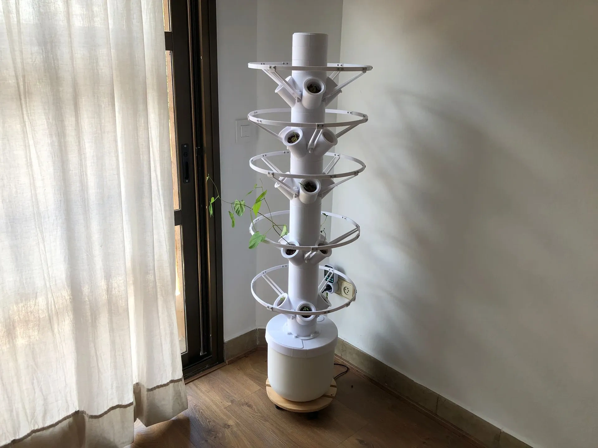 Modular Hydroponic Tower Garden 二次创作 - 来自 ekoscape - MakerWorld