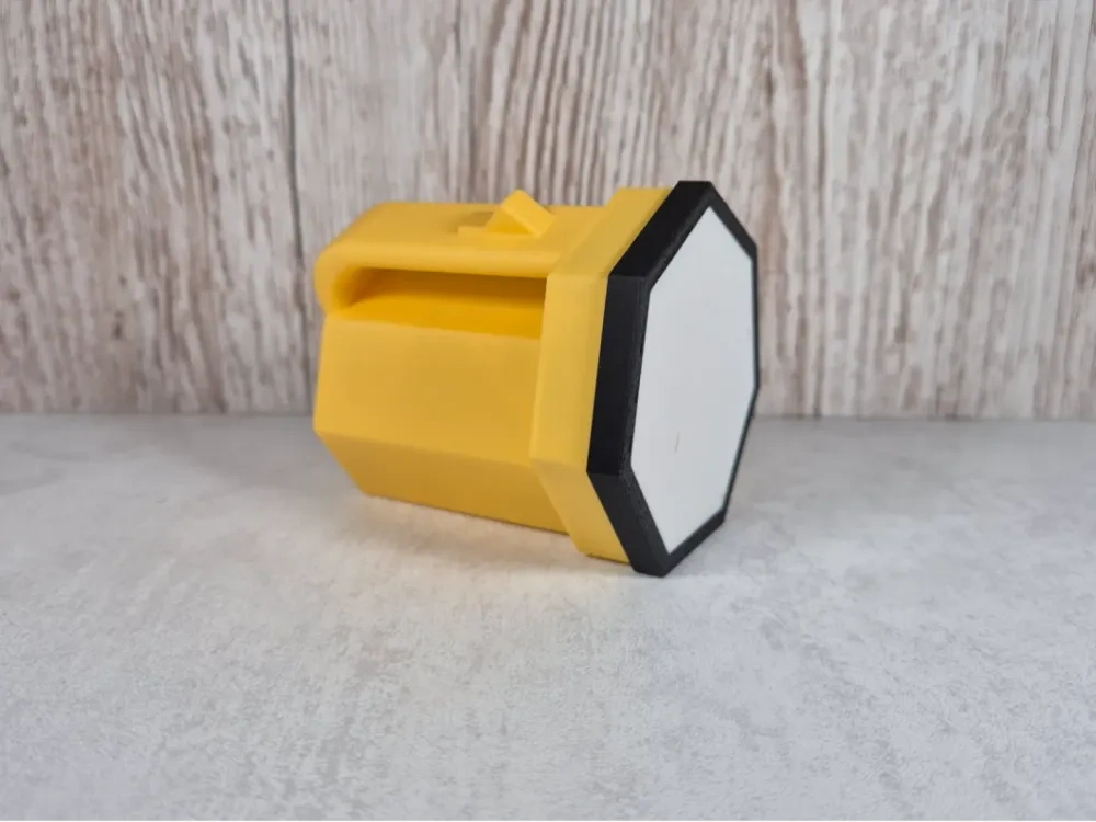 Roblox Doors 强光手电筒 来自 DB Components MakerWorld：免费下载 3D 模型