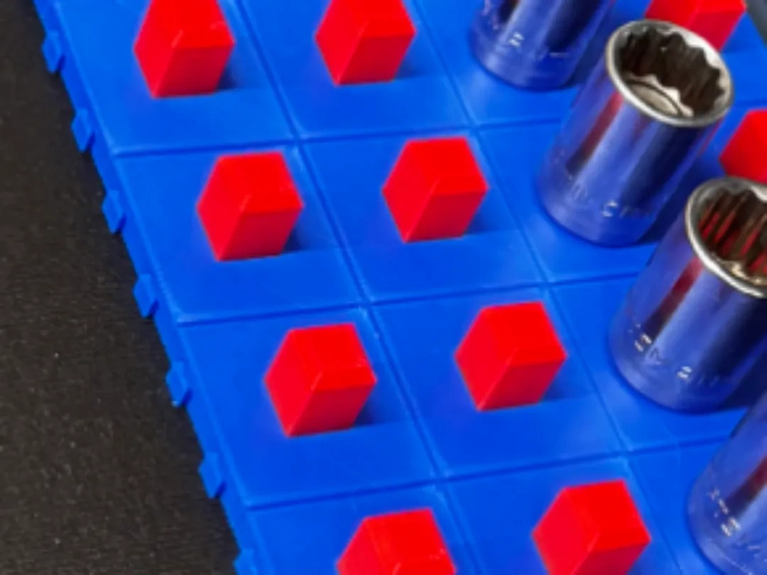 带有嵌入式磁铁的模块化插座整理器 来自 sick02ss - MakerWorld