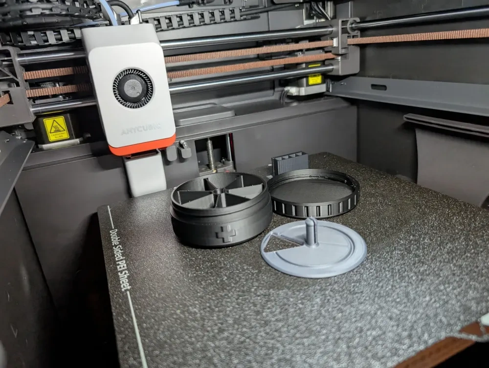 Anycubic ACE Pro 耗材保护器和校准器 来自 3Dwork MakerWorld：免费下载 3D 模型