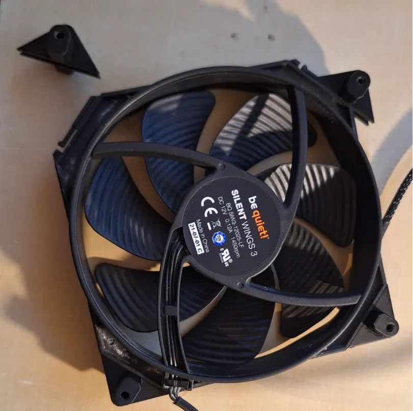 be quiet! Silent Wings 3 风扇角形支架 来自 thomas. - MakerWorld