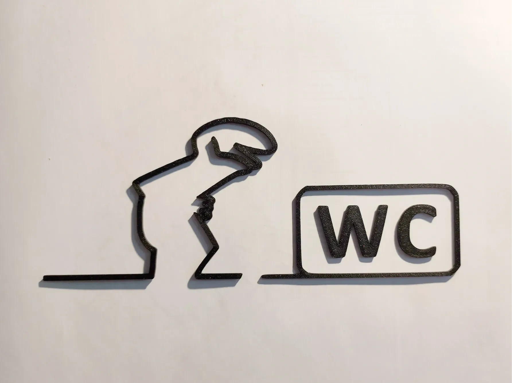 来自“La Linea” Balum Balum的WC门牌。 来自 vg1 - MakerWorld