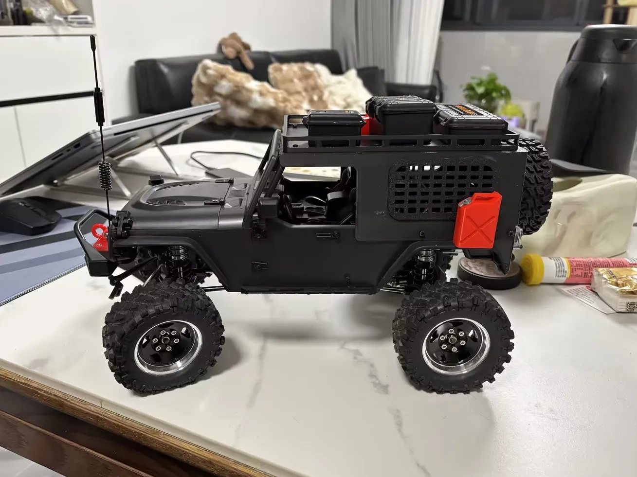 美嘉欣MJX RC H12Y/H12Y+车后壳及行李架 来自 红领巾 - MakerWorld