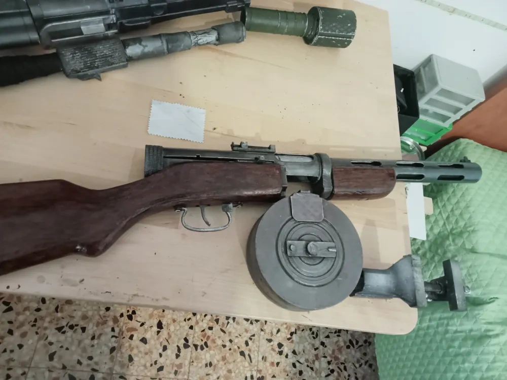 PPD-40 [德格佳廖夫冲锋枪] 1:1比例 二次创作 - 来自 Entropiarts MakerWorld：免费下载 3D 模型