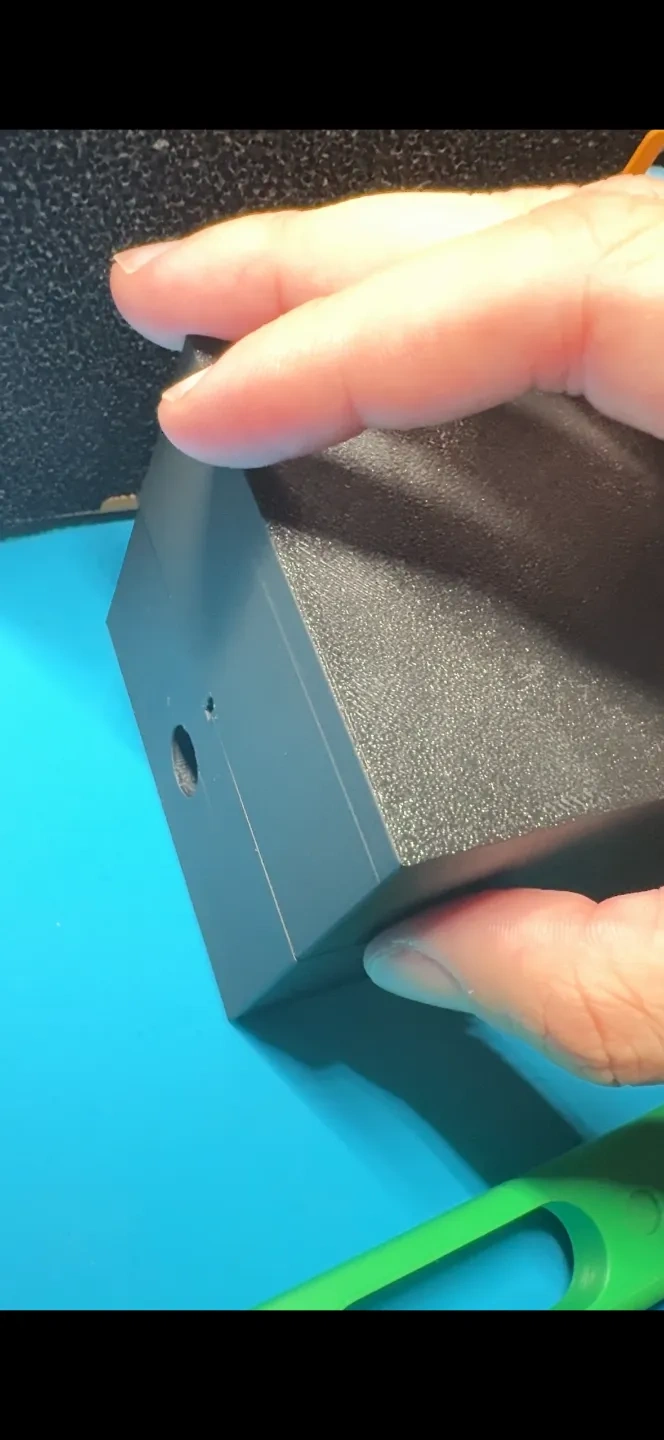 Arduino Uno 外壳 来自 thekaizenlab MakerWorld：免费下载 3D 模型