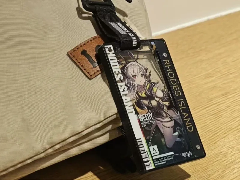 明日方舟 通行证+卡套 来自 wangyw15 MakerWorld：免费下载 3D 模型