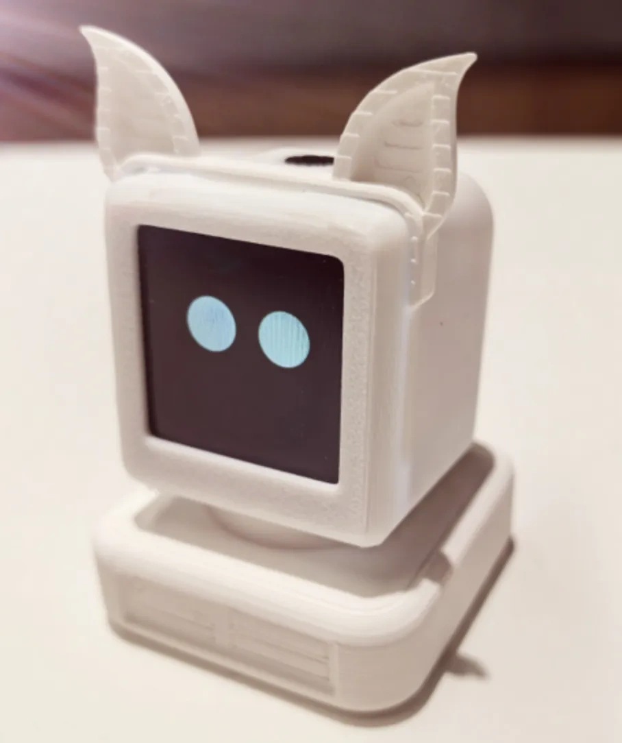 ESP-Sparkbot ESP32-S3 大模型 AI 桌面机器人 二次创作 - 来自 悠然见南山 MakerWorld：免费下载 3D 模型