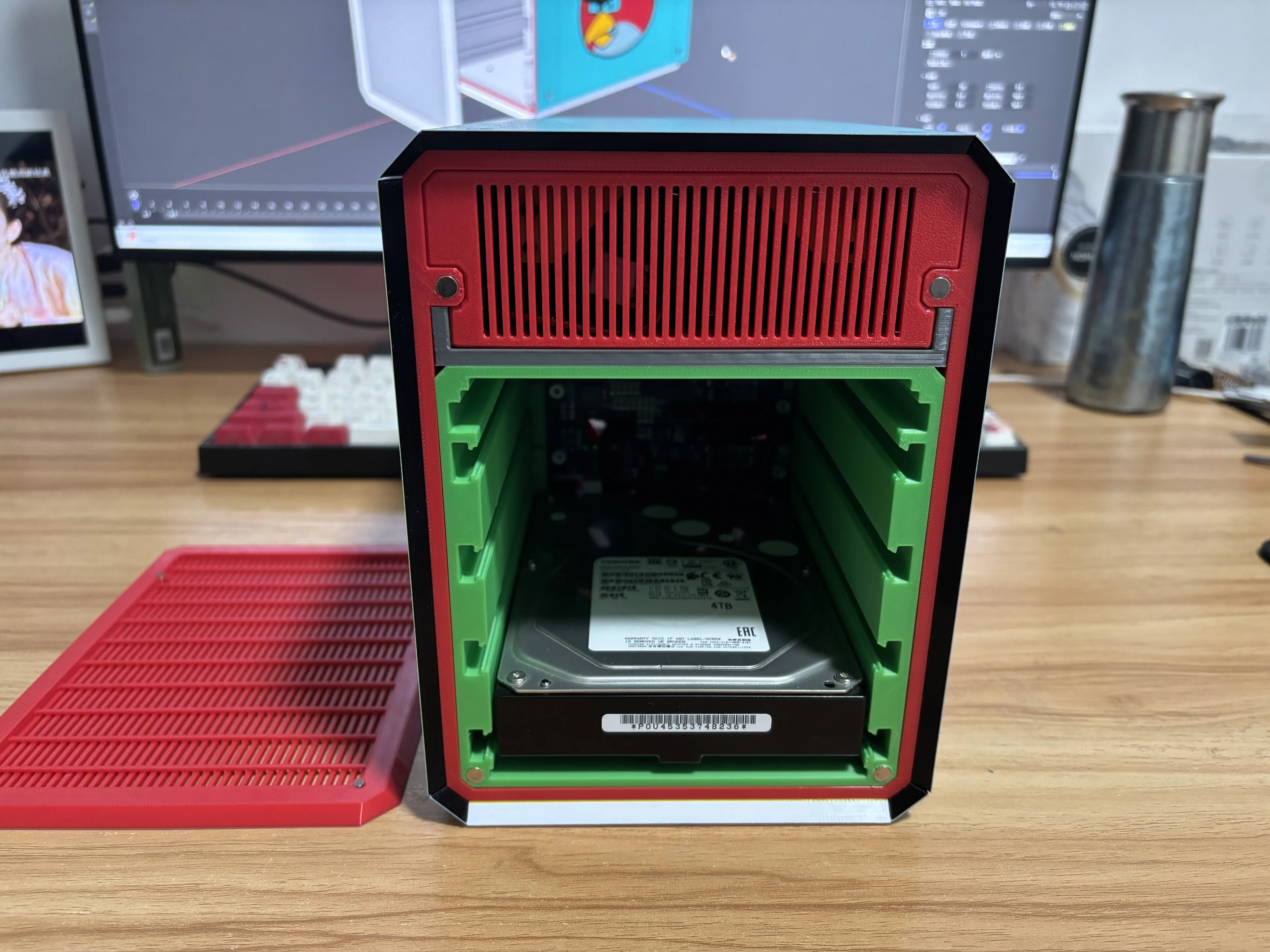 NAS机箱 - 免费 3D 打印模型 - MakerWorld