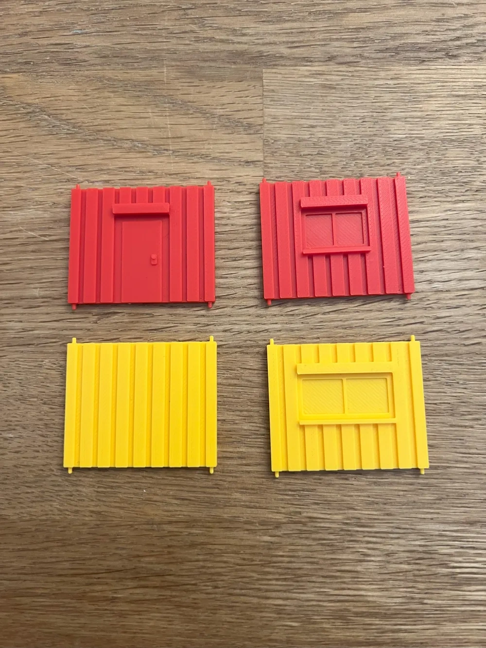 1/64比例的热火轮集装箱门/窗后部部件 来自 Sir_Stigma MakerWorld：免费下载 3D 模型