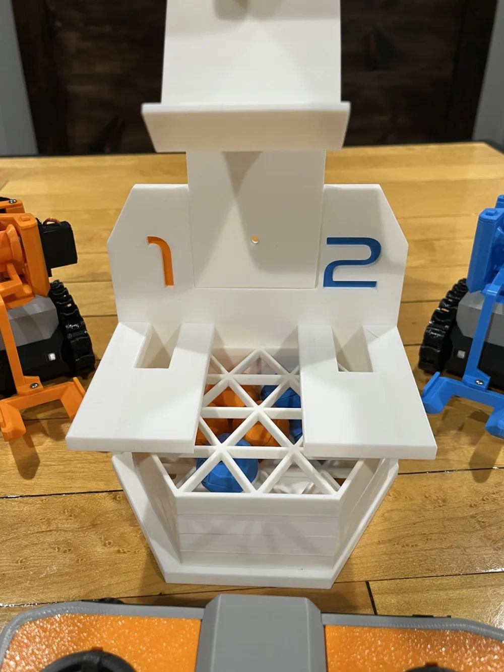 SoccerBot 储物坞 来自 SH Designs MakerWorld：免费下载 3D 模型