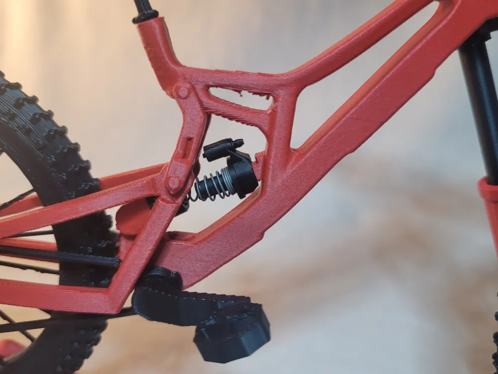 山地自行车全避震下坡车 来自 How2Random MakerWorld：免费下载 3D 模型