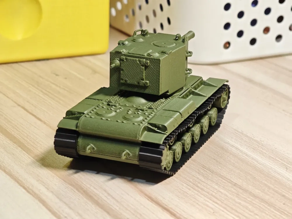 1:72 KV-2 重型坦克 / 易于组装，无需AMS 来自 PolaToo MakerWorld：免费下载 3D 模型