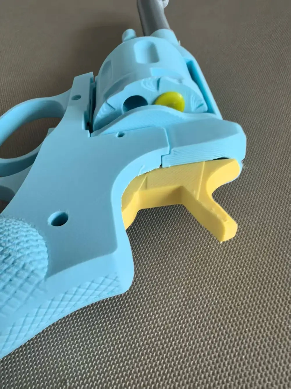 纳甘 M1895 皮筋左轮手枪 来自 Northeast Tiger Walking Again MakerWorld：免费下载 3D 模型