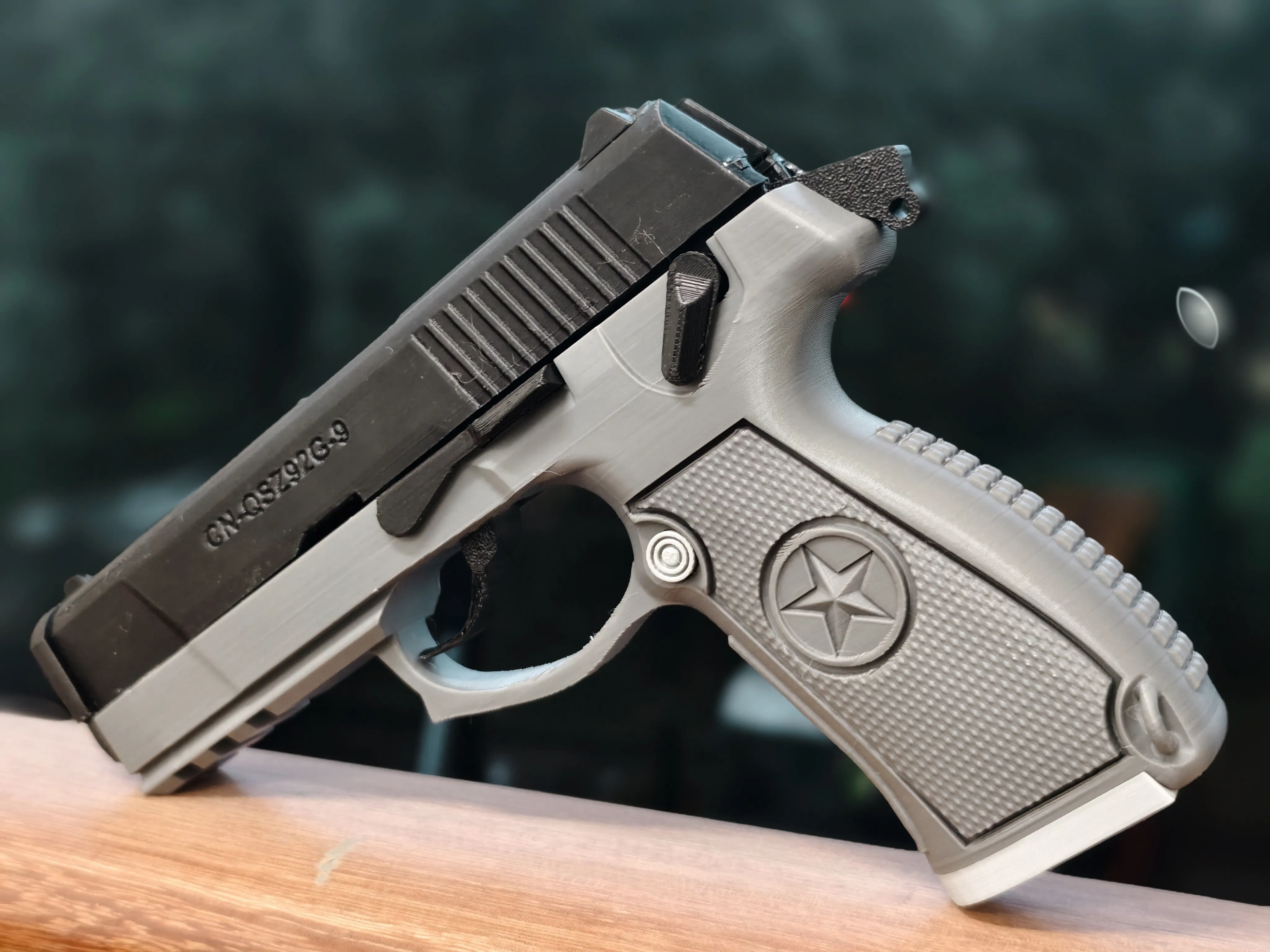 Norinco QSZ 92G 中国教具 - 免费 3D 打印模型 - MakerWorld