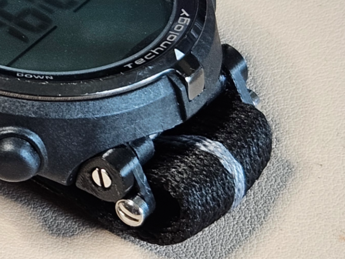 Cressi Drake 表带适配器 来自 swaziloo MakerWorld：免费下载 3D 模型