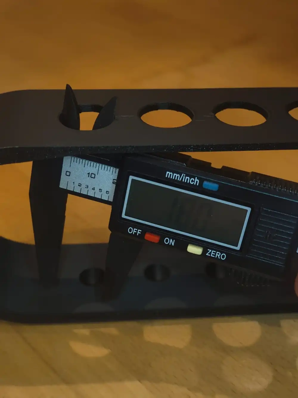 试管架 (阅读说明) 来自 BastiWx MakerWorld：免费下载 3D 模型