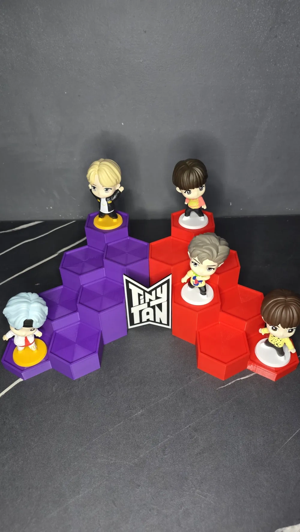 Tinytan BTS 全套收藏底座 来自 José Peña MakerWorld：免费下载 3D 模型