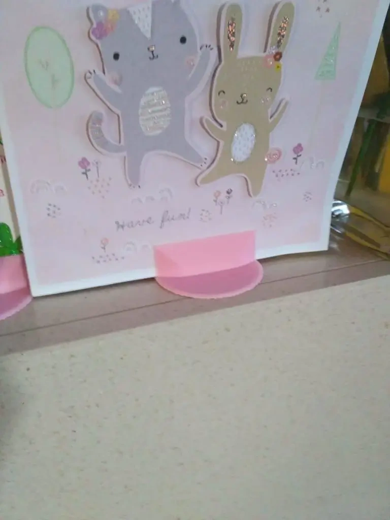 大小卡片展示架 来自 mariuspeed MakerWorld：免费下载 3D 模型