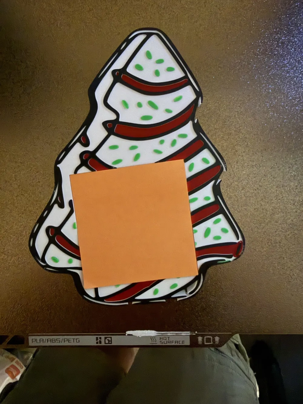 Little Debbie 圣诞树便利贴支架 来自 meltonryan07 MakerWorld：免费下载 3D 模型