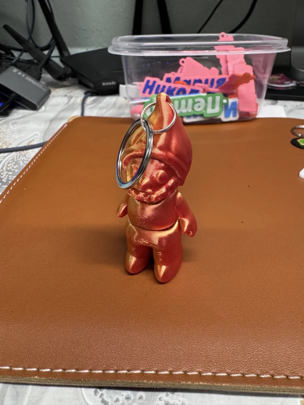 可活动关节的圣诞老人 来自 Dimitar Angelov MakerWorld：免费下载 3D 模型