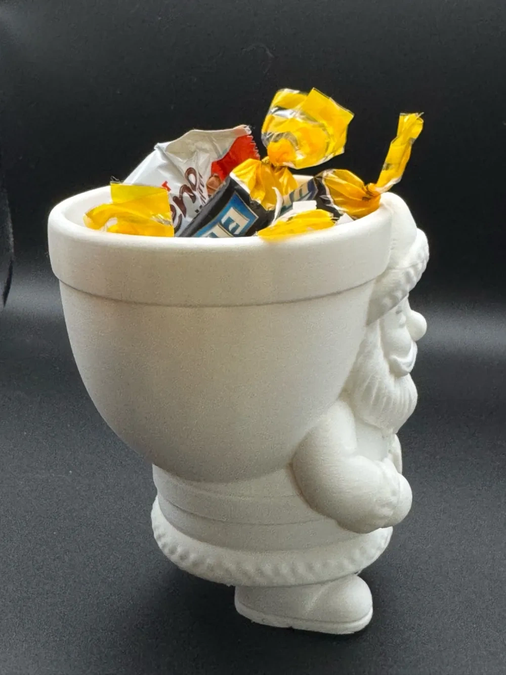 圣诞老人礼物糖果碗 来自 Morpheus81 MakerWorld：免费下载 3D 模型