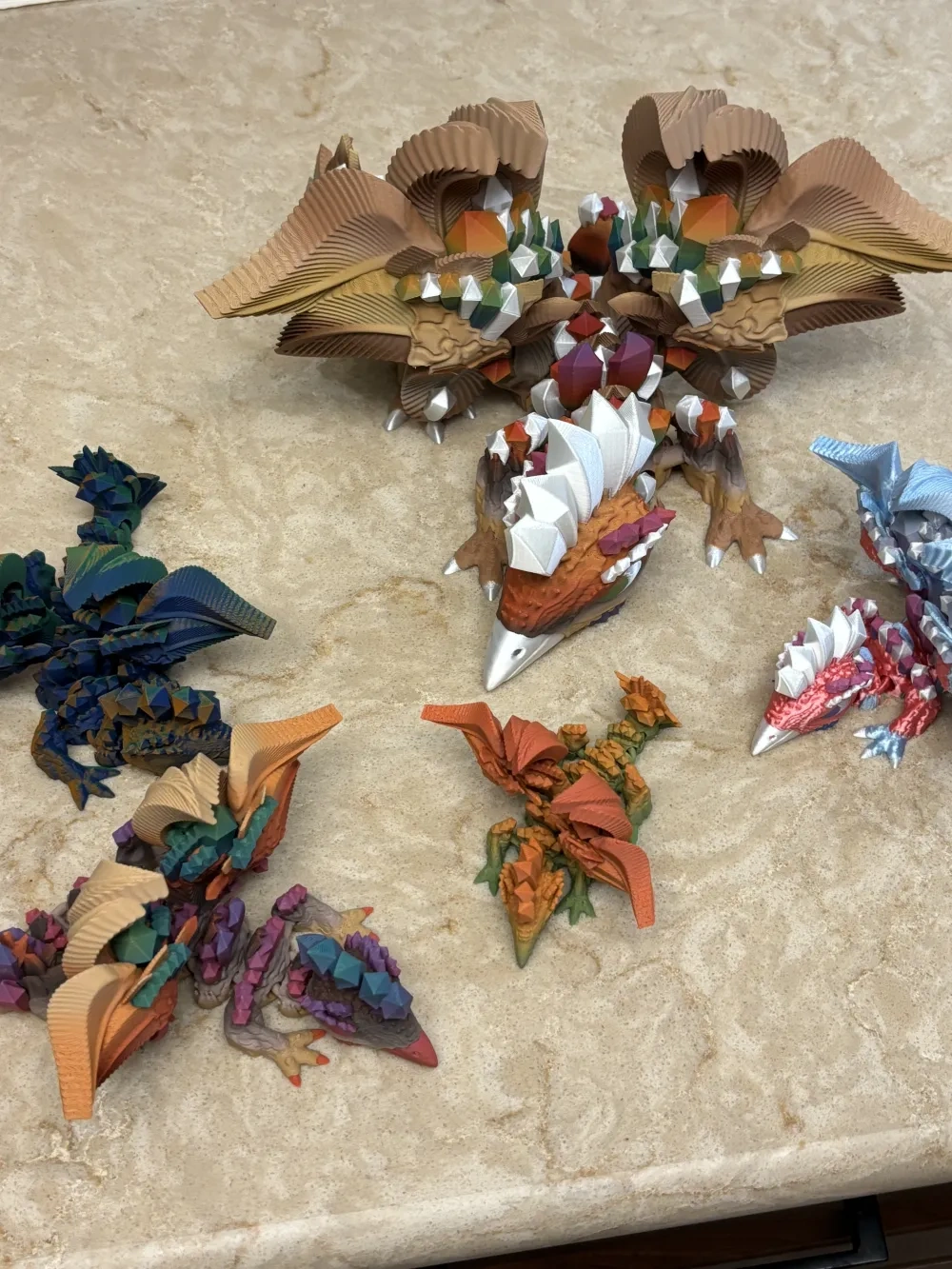 水晶火鸡龙 来自 iBrawn3D MakerWorld：免费下载 3D 模型