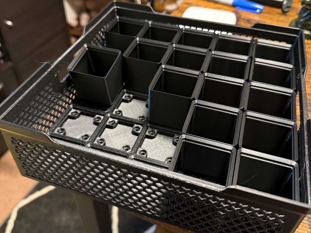 5X5 Gridfinity 堆叠篮 来自 danmclauchlan MakerWorld：免费下载 3D 模型