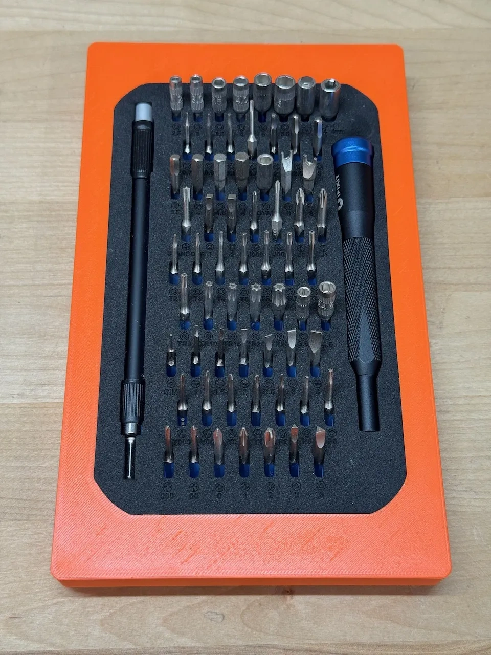 Gridfinity iFixit Pro Tech 工具套件托盘 来自 Tim MakerWorld：免费下载 3D 模型