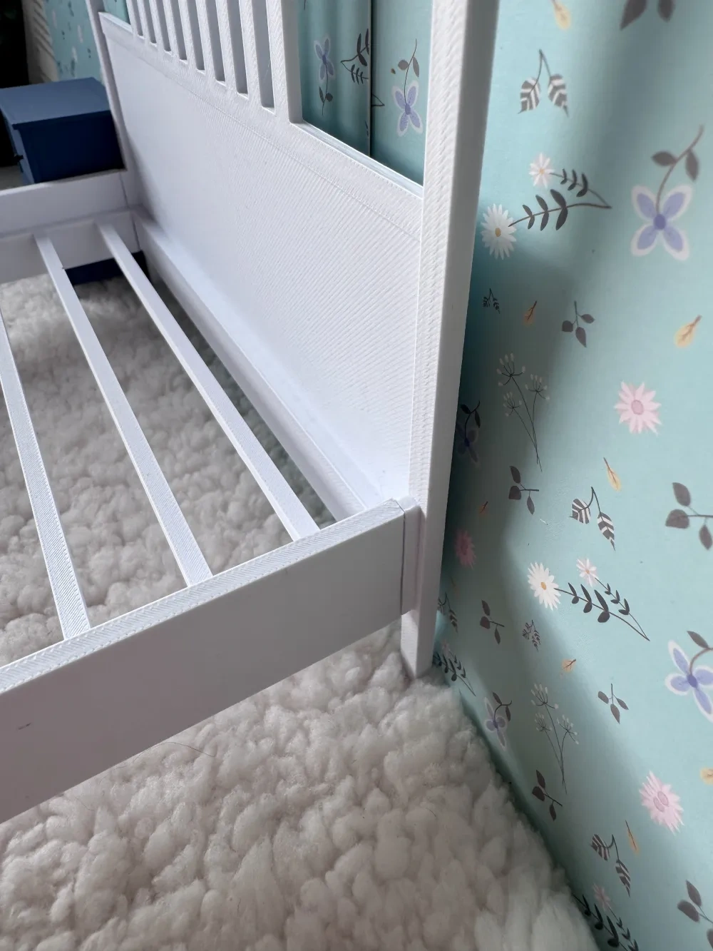 微型宜家海姆内斯床 – 适用于芭比娃娃、娃娃屋 来自 MaxFabFlo.3D.Druck MakerWorld：免费下载 3D 模型