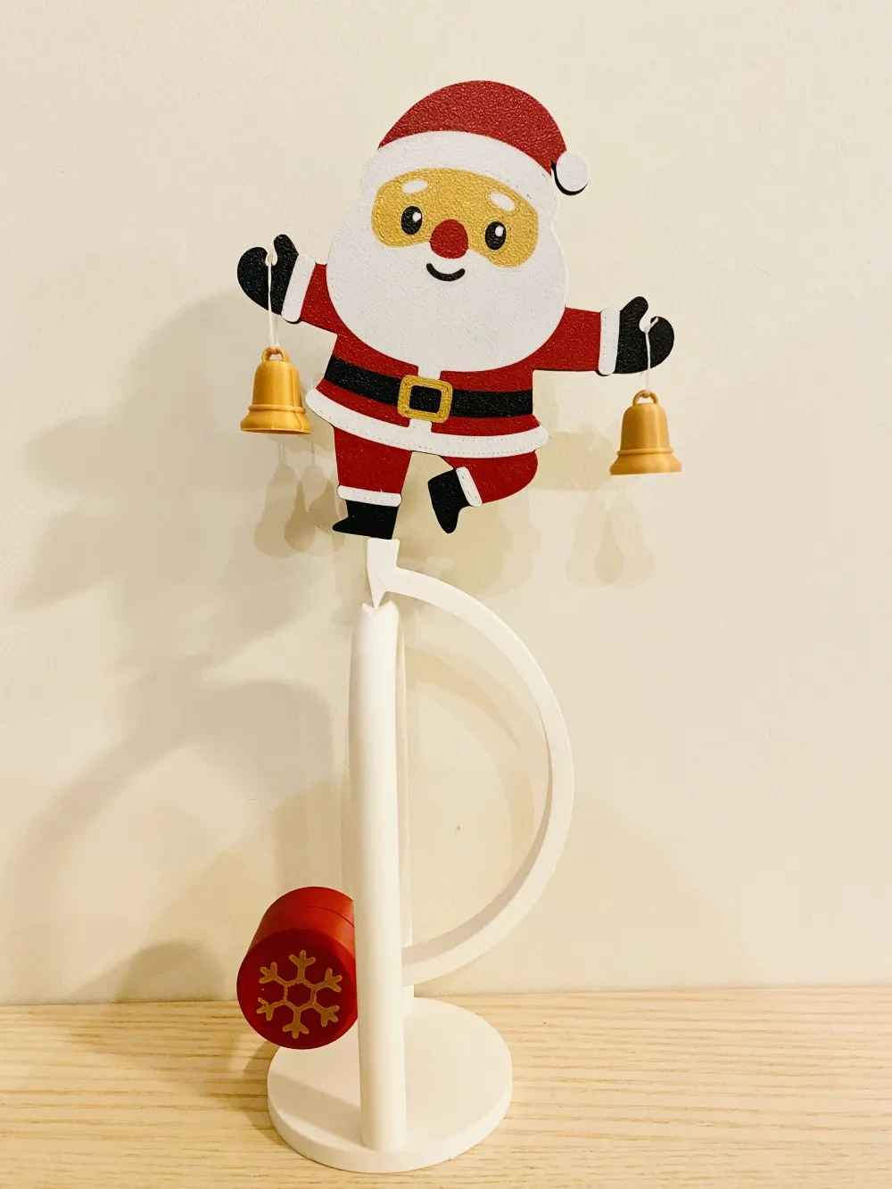 跳舞的圣诞老人平衡玩具(Q_Craft) 来自 Q_Craft MakerWorld：免费下载 3D 模型