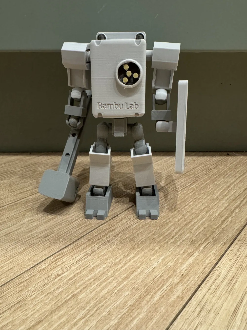 A1 机甲 来自 OB3D MakerWorld：免费下载 3D 模型