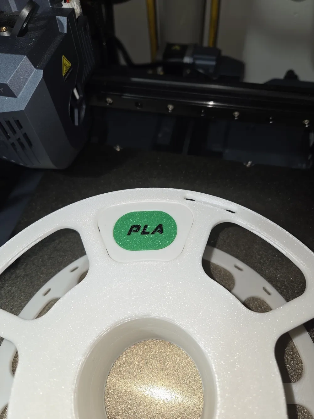 Overture CBAS SpoolCore LSM PLA 嵌入件 二次创作 - 来自 Jay Raley MakerWorld：免费下载 ...