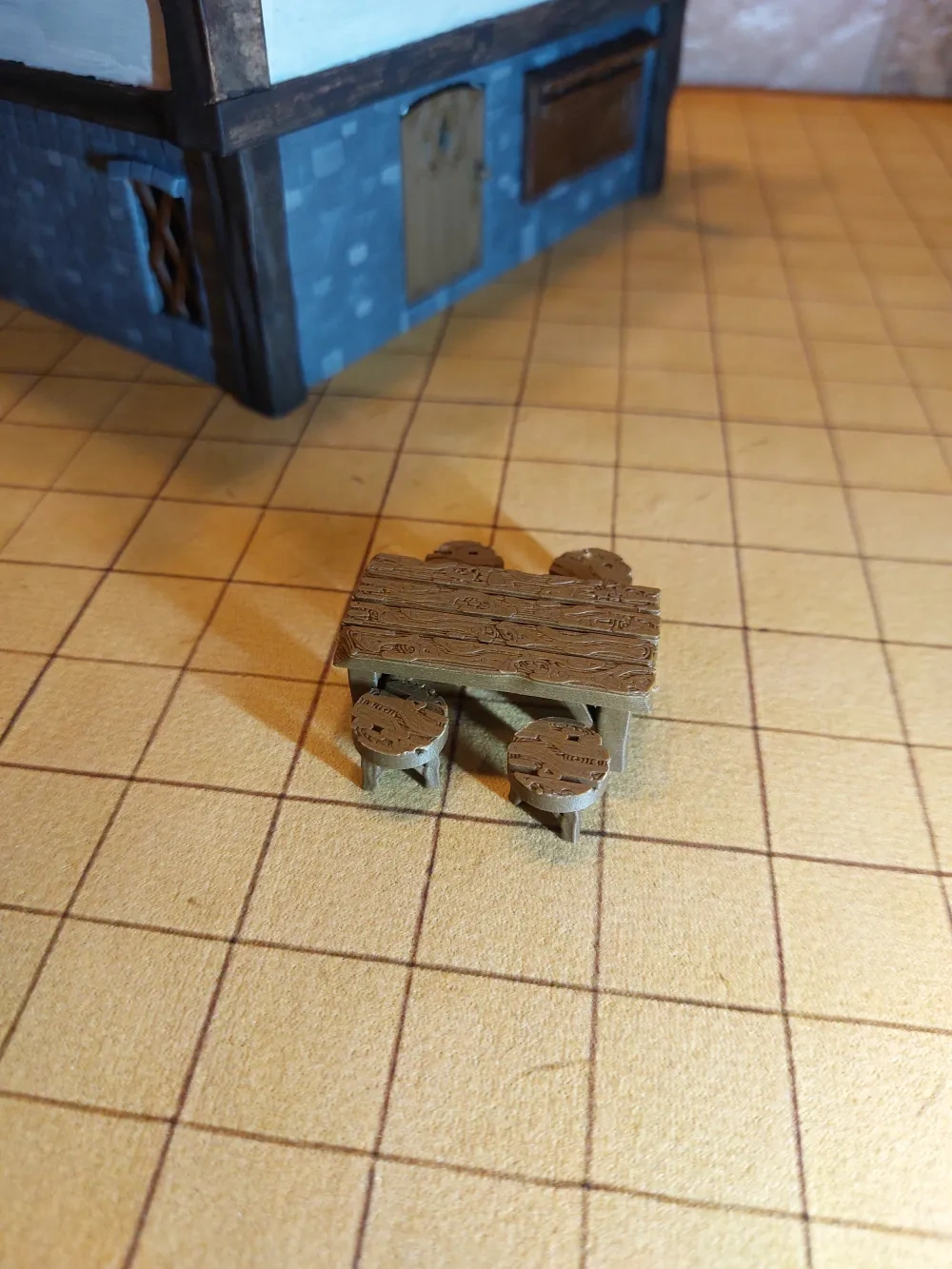 龙与地下城桌子，带椅子的长方形桌子 - 龙与地下城场景 来自 dungeons and wyverns MakerWorld：免费下载 3D 模型