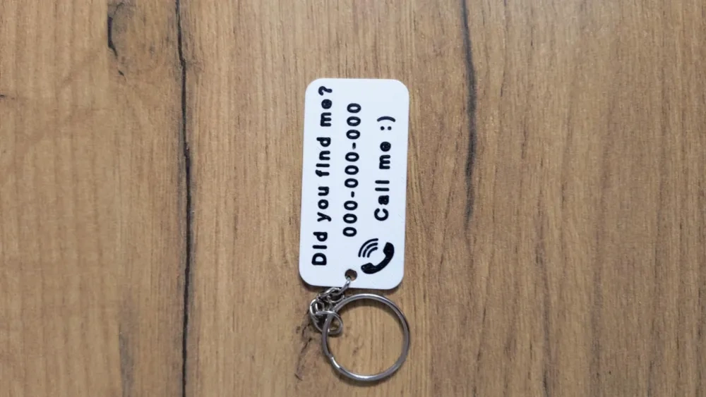 “找到我？”钥匙扣 来自 SuChY MakerWorld：免费下载 3D 模型