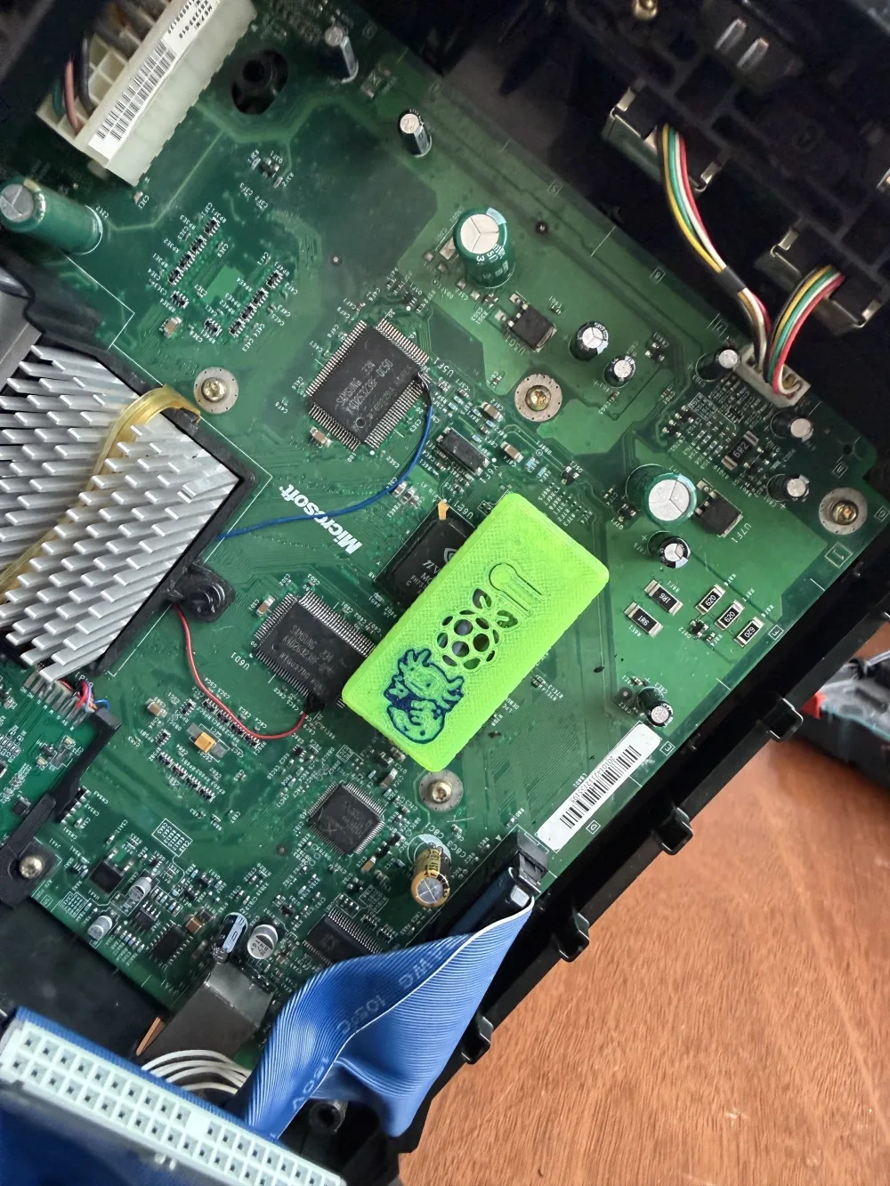 Raspberry Pi Pico MODXO XBOX 外壳 来自 Mac669 MakerWorld：免费下载 3D 模型