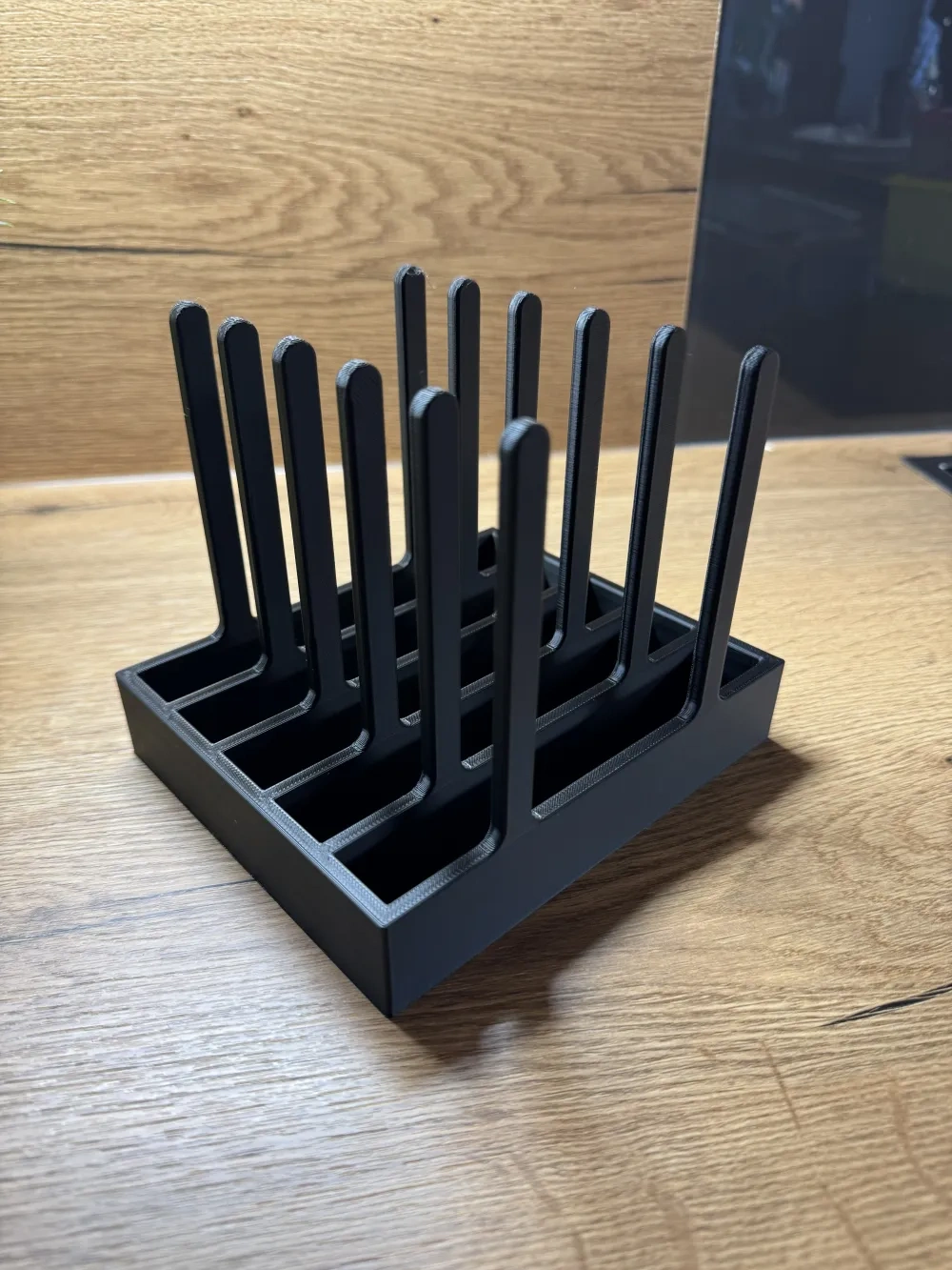 宜家保鲜盒盖支架 来自 Michel MakerWorld：免费下载 3D 模型