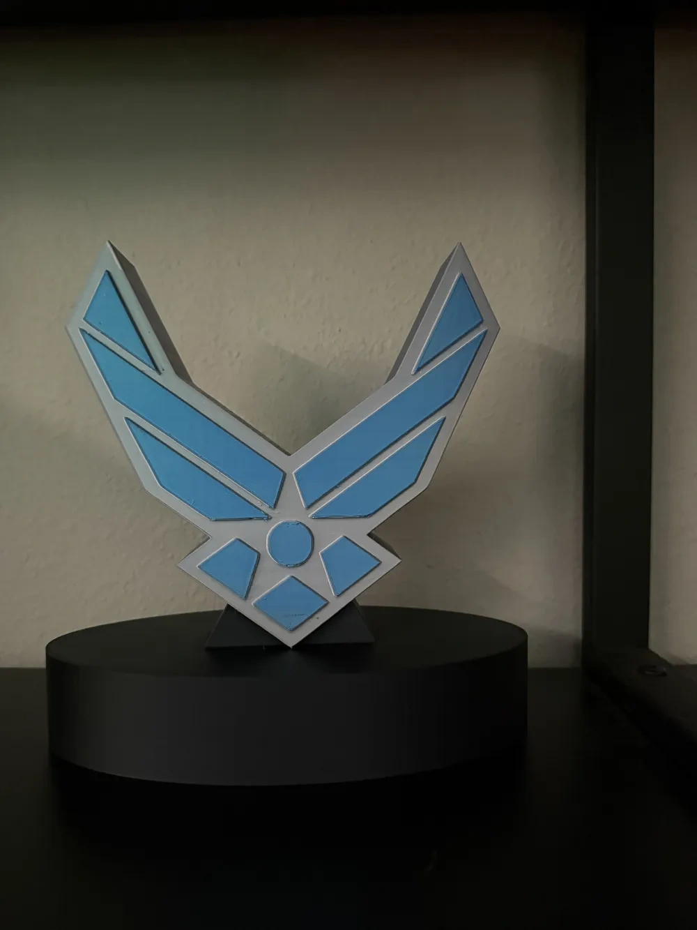 USAF 桌面摆件 来自 Crafted In Layers MakerWorld：免费下载 3D 模型