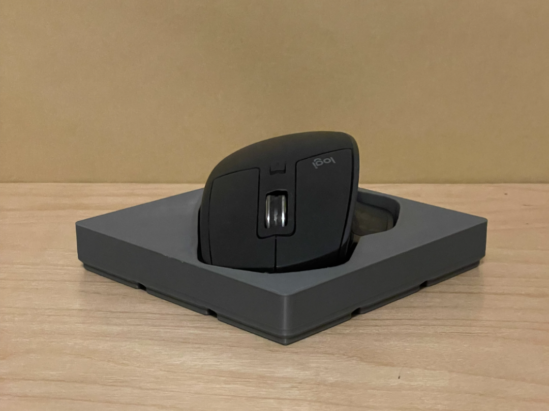 LogiTech MX 2S Gridfinity 固定器 来自 Jesse Boucher MakerWorld：免费下载 3D 模型