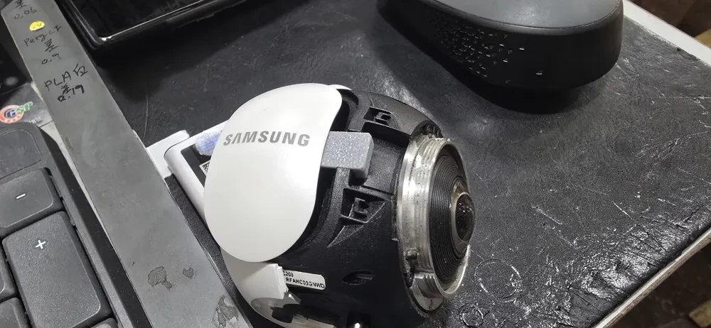 GEAR360 (2016) 电池盖连接器 来自 Hower MakerWorld：免费下载 3D 模型