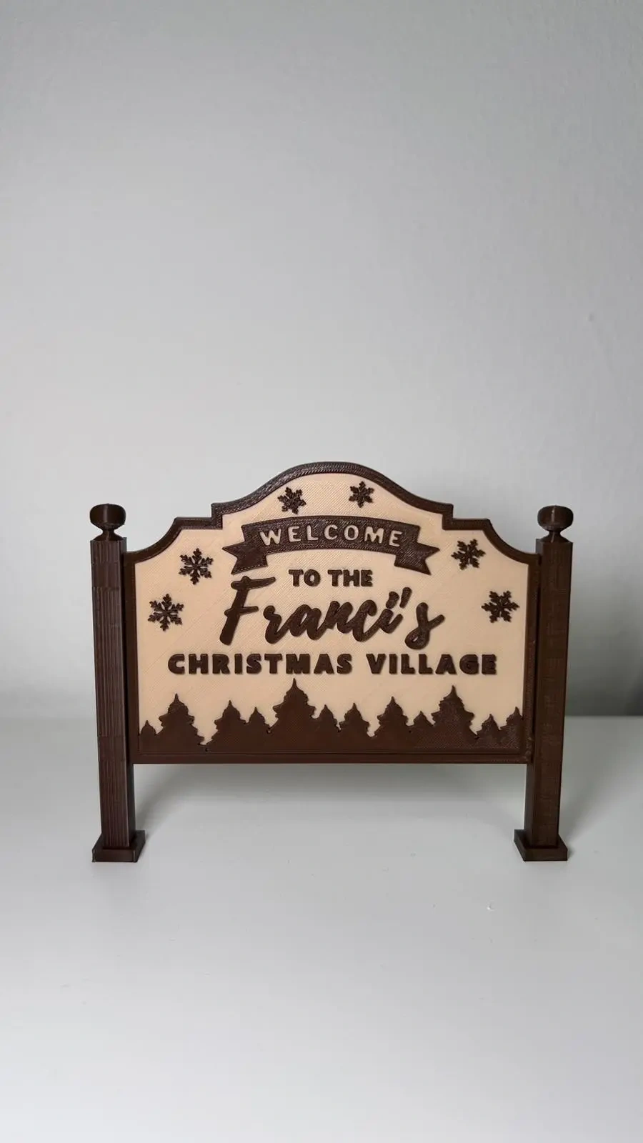 欢迎来到圣诞村标志 - 可定制 来自 DL 3D LAB MakerWorld：免费下载 3D 模型