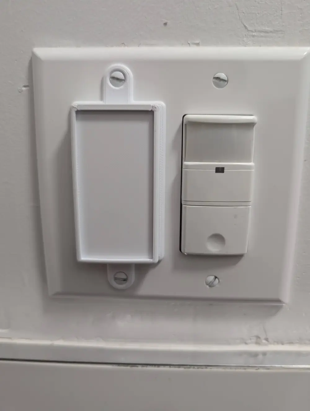 翘板式电灯开关盖板 来自 KKWW MakerWorld：免费下载 3D 模型